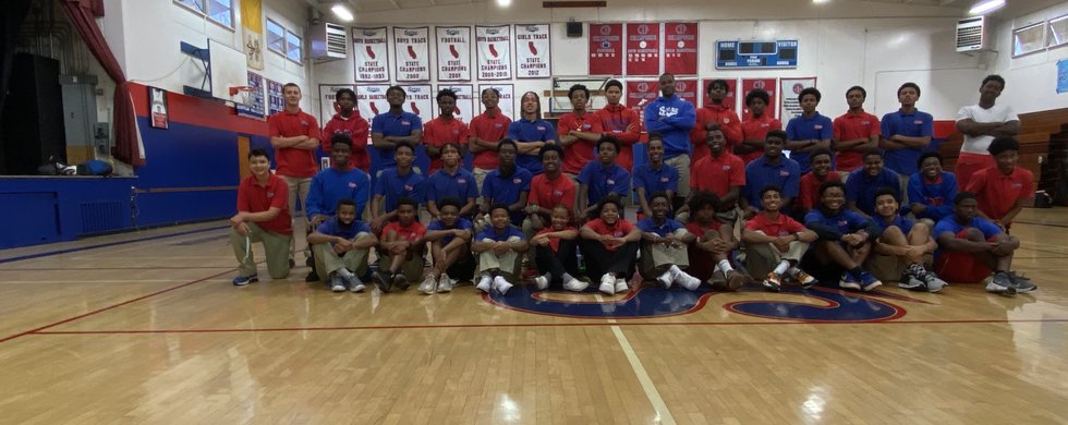 Serra Boys Varsity Basketball (2021 - 2022) | Blast Athletics